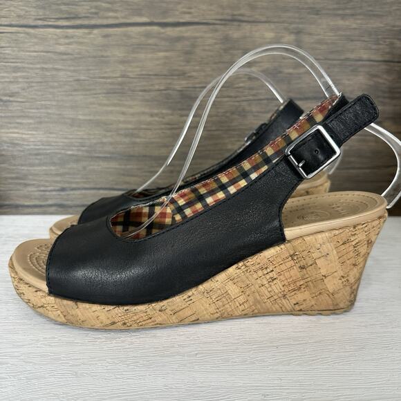 CROCS | Shoes | Crocs Women Size 1 Aleigh Black Leather Slingback Cork ...